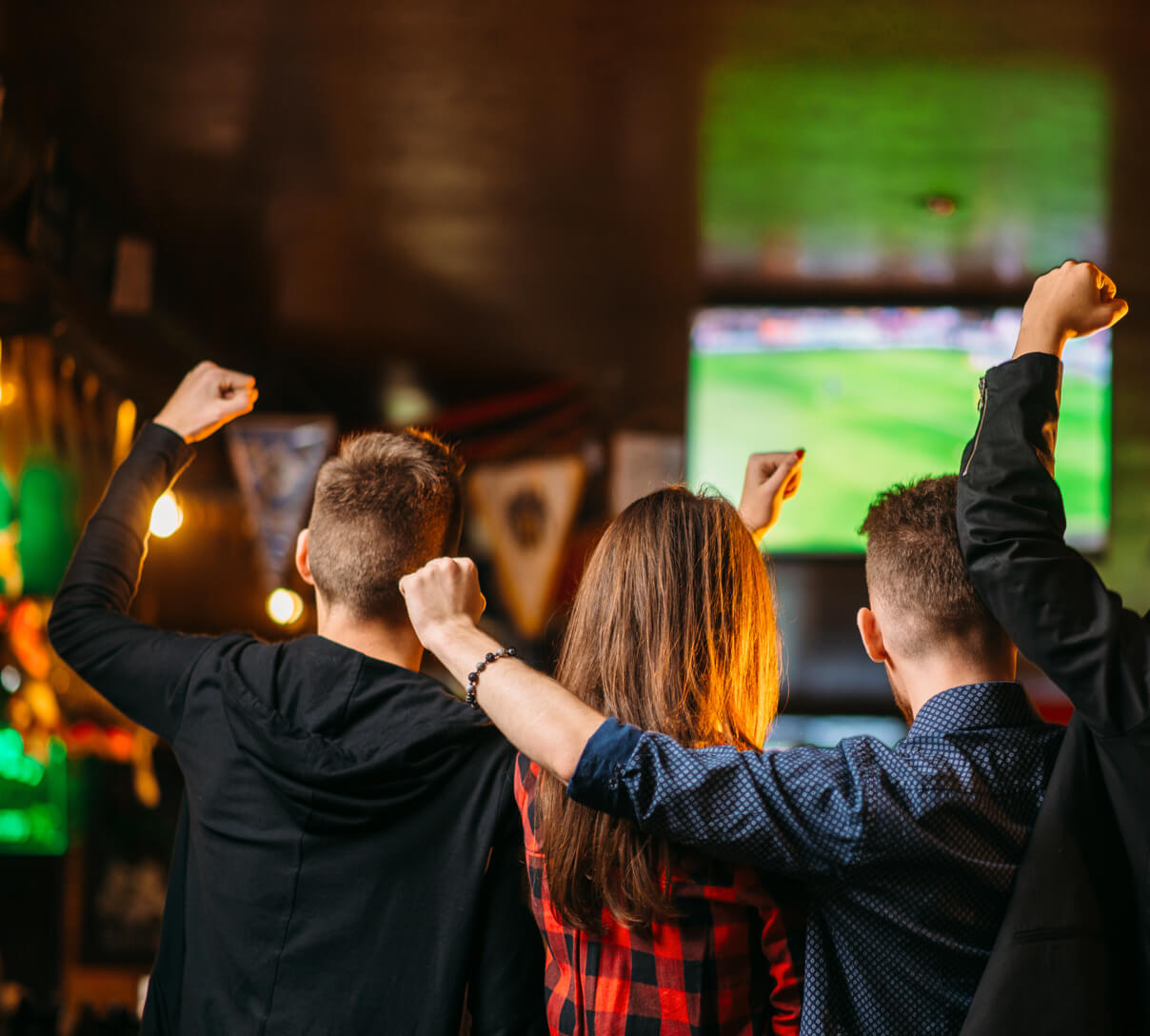 Club Dawgwood Georgia Tailgate | Premium UGA Tailgate Experience